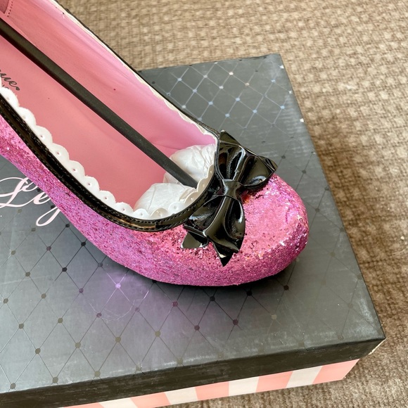 Leg Avenue | Shoes | Nib Leg Avenue Sparkly Pink Glitter Heels | Poshmark